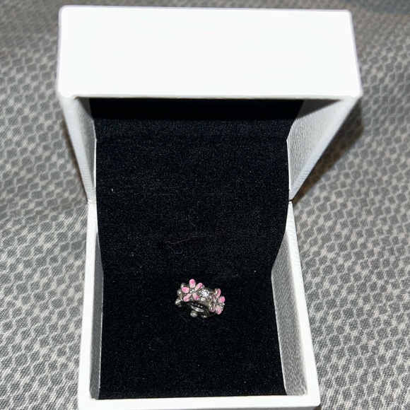 Pandora | Jewelry | Pandora Flower Clip Charm | Poshmark